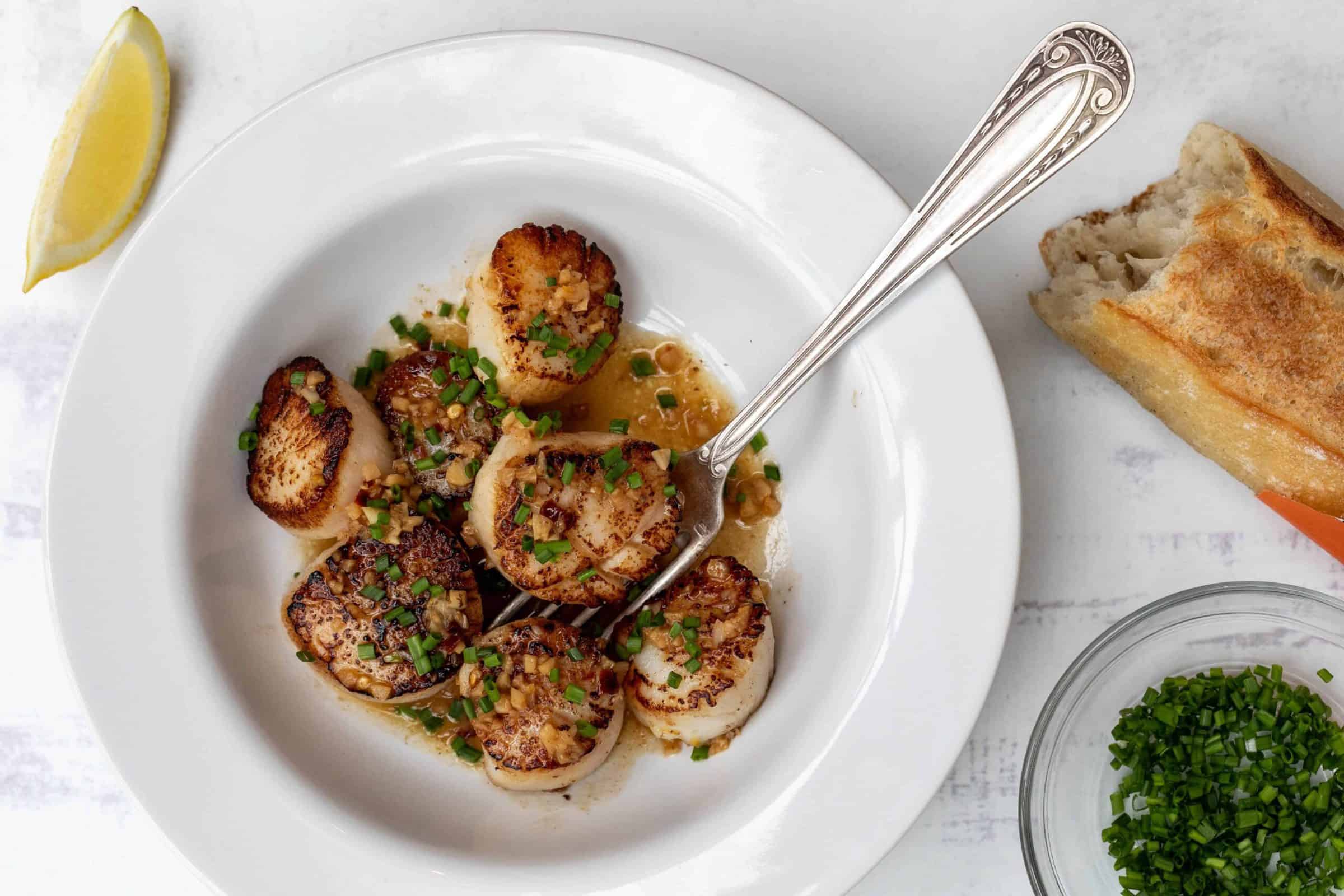 Spicy Scallop Scampi - Vanilla Bean Cuisine dinner recipe