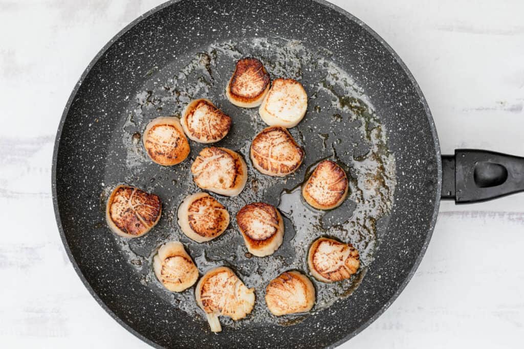 Spicy Scallop Scampi - Vanilla Bean Cuisine dinner recipe