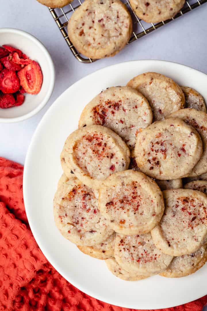 Strawberry Shortbread Cookies - Vanilla Bean Cuisine