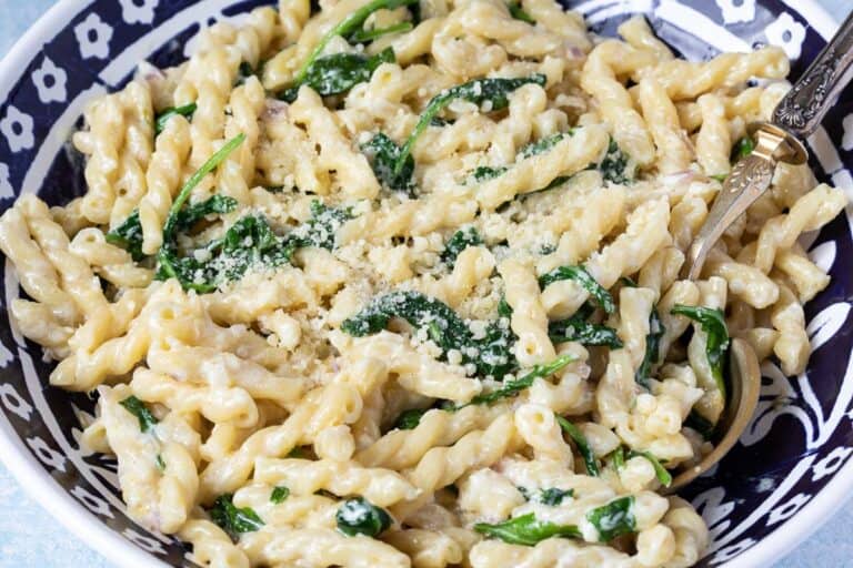 Creamy Mascarpone Lemon Pasta