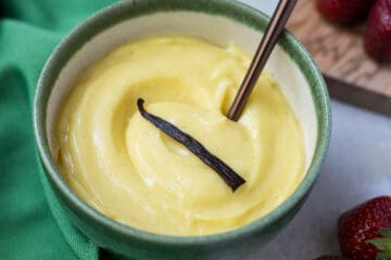 Vanilla Pastry Cream (Crème Pâtissière) - Vanilla Bean Cuisine