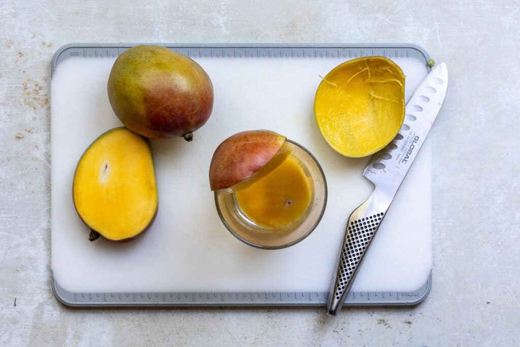 How to Make Mango Salsa