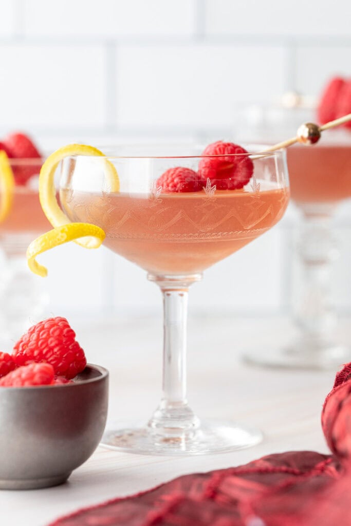 Classic French Martini Cocktail - Vanilla Bean Cuisine