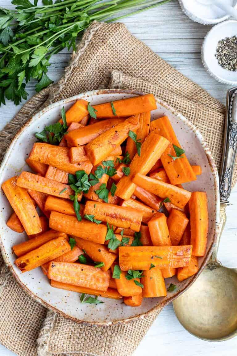 Easy Roasted Carrots Recipe - Vanilla Bean Cuisine